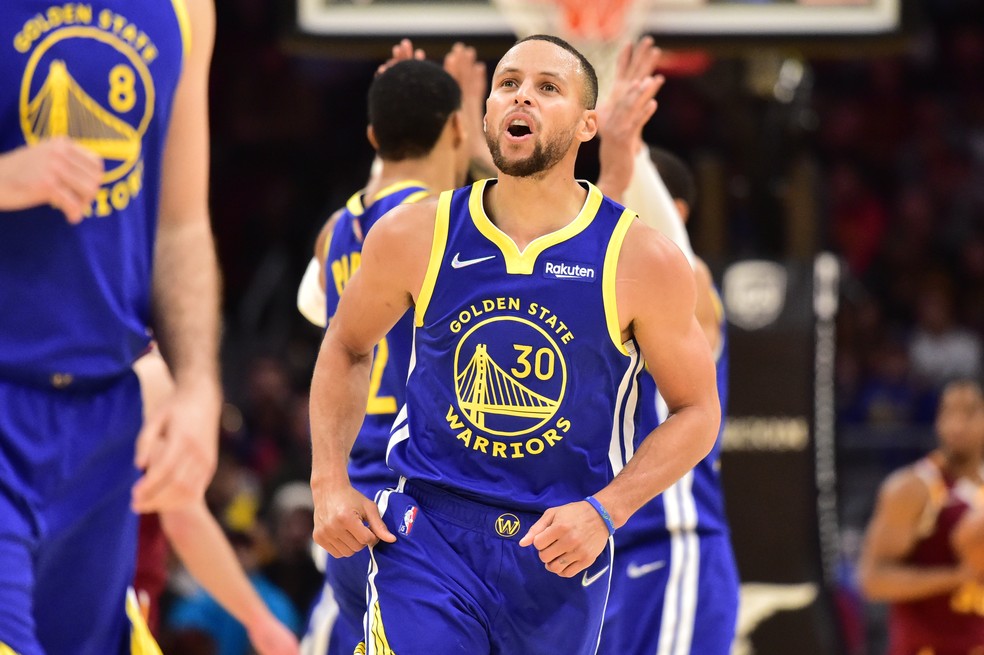 "Um dos maiores da história": Curry é exaltado após (nova) exibição de ...